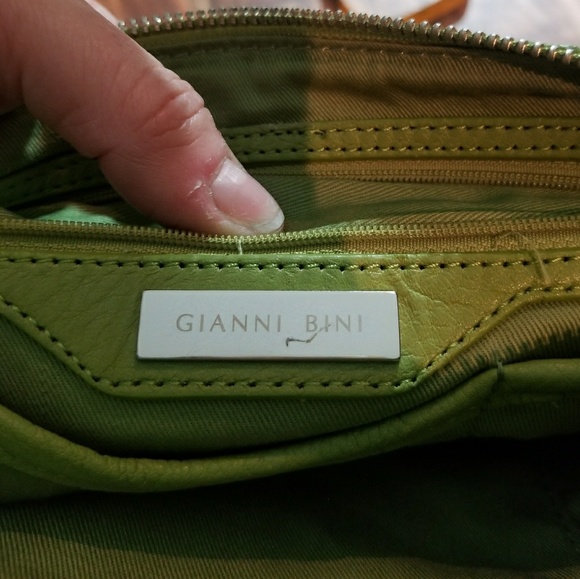 Gianni Bini | Bags | Gianni Bini Green Flower Bag | Poshmark
